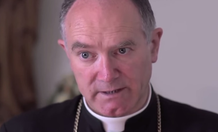 FSSPX: Synod otworzył drzwi do piekła | Fronda.pl
